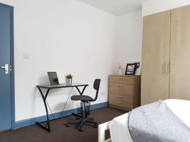 house for rent in Vernon Street, LN5 7QR