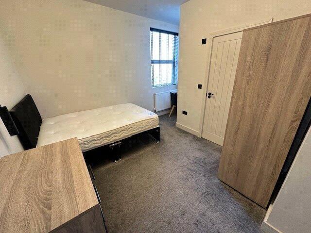 house for rent in Vineyard Road, TF1 1HA