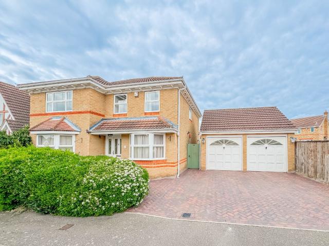 house for rent in Victoria Avenue, SS6 9DB