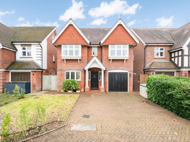 house for rent in Wagtail Walk, BR3 3XH