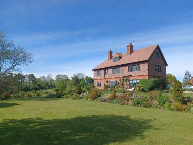 house for rent in West End House, Upper Froyle, Alton, GU34 4JG