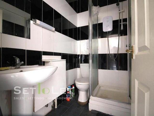 House for rent in Wharf Street South, Lee Circle, Leicester, LE1