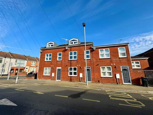 house for rent in Wheatlands Row, Southsea