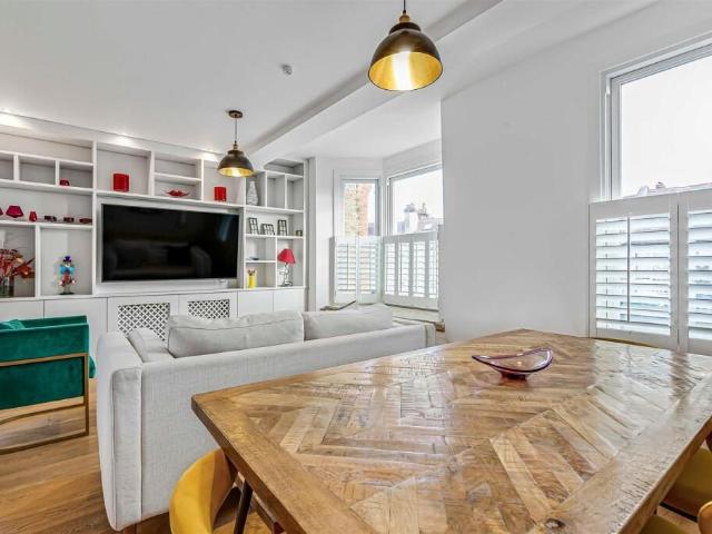 house for rent in White Hart Lane, SW13 0QB