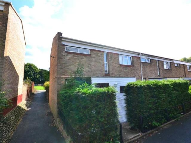 house for rent in Winscombe, RG12 8UE