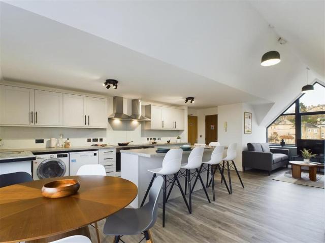 house for rent in Widcombe Hill, BA2 6AA