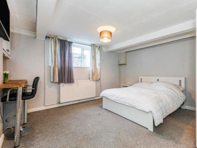 House for rent in William Road, Sutton, SM1