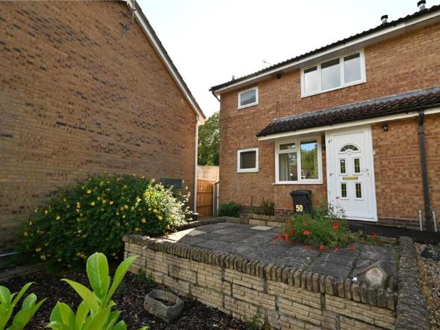 house for rent in Woodgarston Drive, RG22 4YL