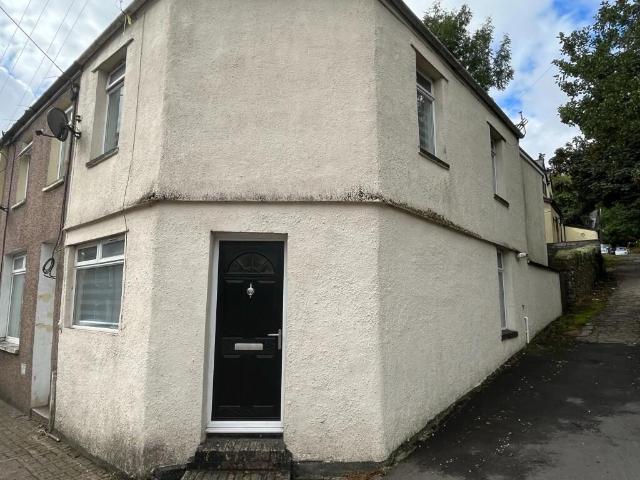 house for rent in Wyndham Street, CF32 7EU