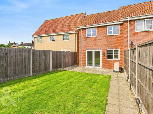 house for rent in Yarmouth Road, NR14 6TH
