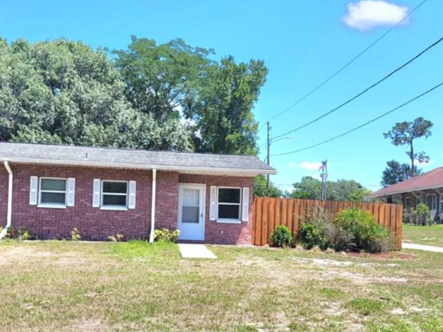 House for Rent in Zephyrhills, Florida, Ref# 201993502