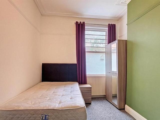 house for rent in Abbeydale Road, S7 1FJ