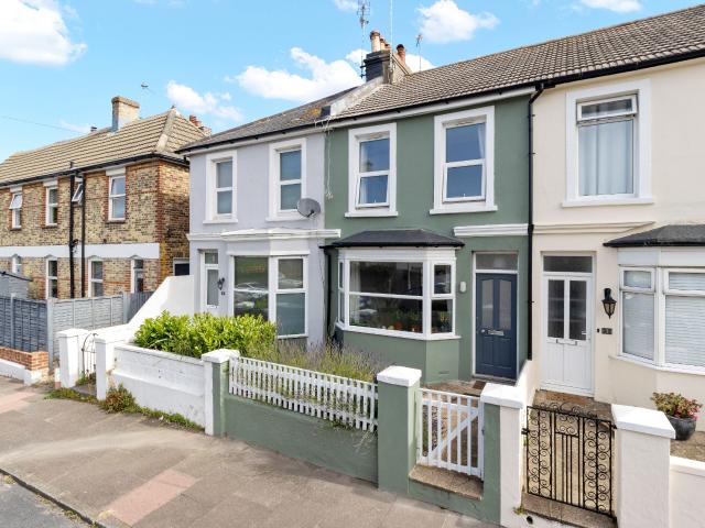 house for rent in Addingham Road, Eastbourne