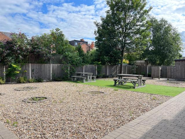 house for rent in ADVERT 6 Charnwood Grove, West Bridgford, Nottingham