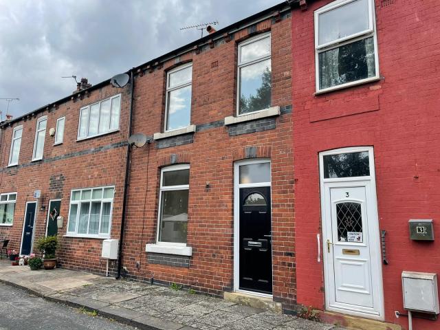 house for rent in Aire Terrace, Castleford, Castleford