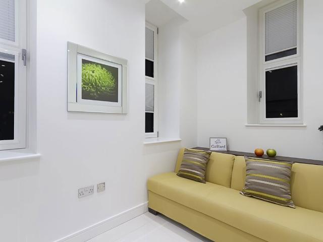 house for rent in Albany House, London