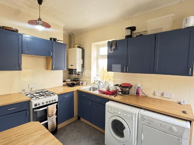 house for rent in Albany Road, Roath, CF24 3NT