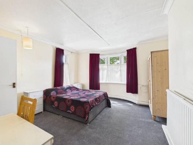 house for rent in Albert Street, SL1 2BU