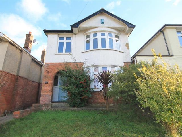 House for rent in Alder Road, Poole
