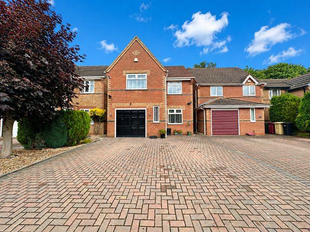 house for rent in Alderton Drive, BL5 2JD