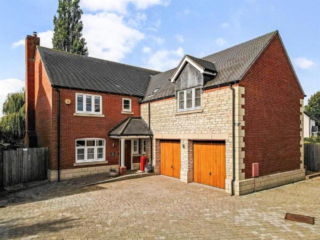house for rent in Ash Close, CV35 0NX