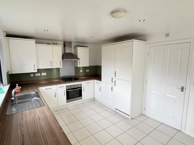 house for rent in Ashover Croft, Rotherham, Waverley, Rotherham, Waverley