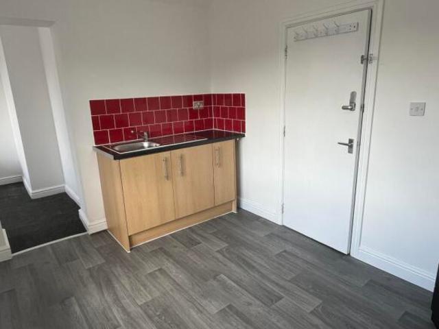 House for rent in Asquith Road, Bentley, DN5