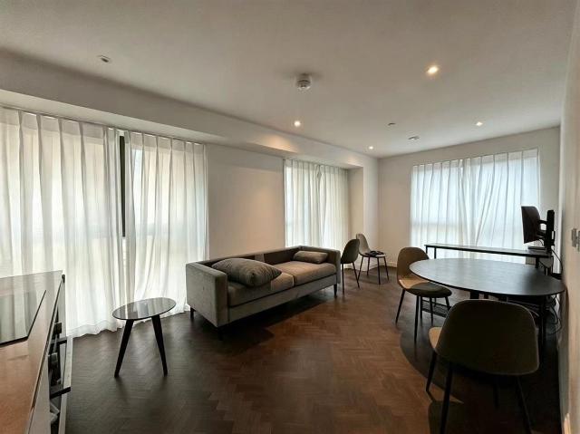 house for rent in Apartment, Halcyon House, Eden Place, London