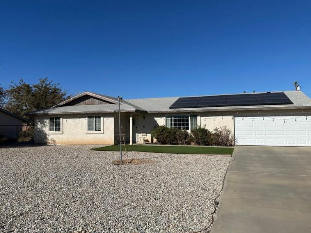 House for Rent in Apple Valley, California, Ref# 202066832