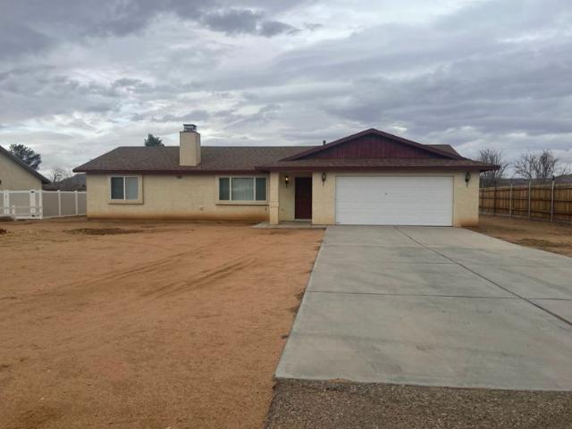 House for Rent in Apple Valley, California, Ref# 202079052