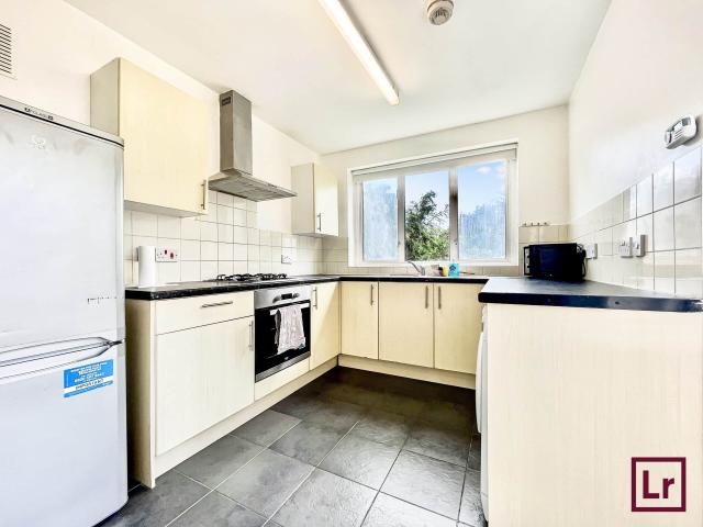 house for rent in Athol Gardens, Pinner, HA5 3XH