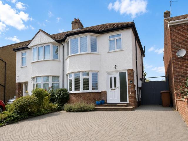 house for rent in Auckland Road, Potters Bar
