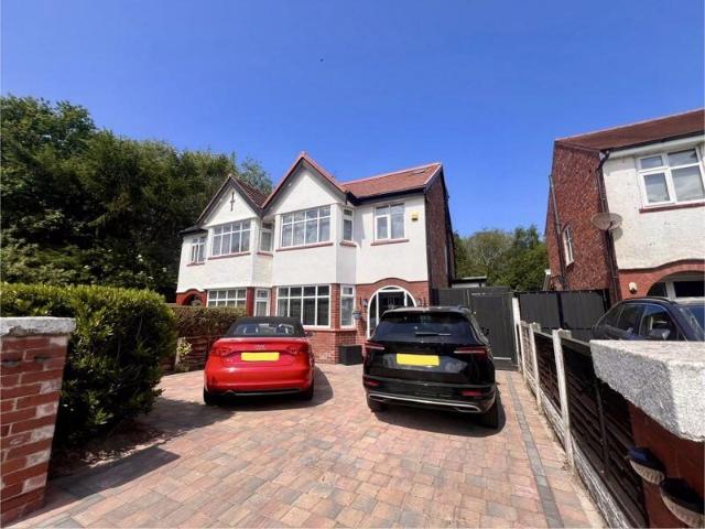 house for rent in Balmoral Drive, PR9 8QH
