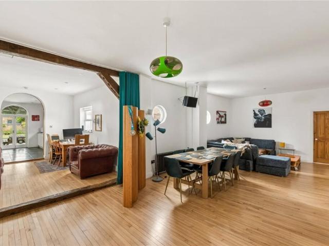 house for rent in Barbauld Road, N16 0ST