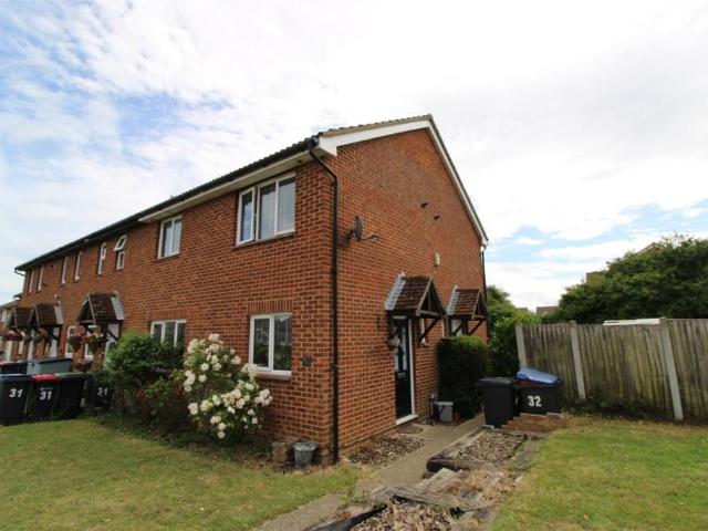 house for rent in Barley Close, CT6 7XG