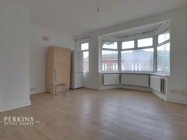 house for rent in Barnhill Road, HA9 9BU