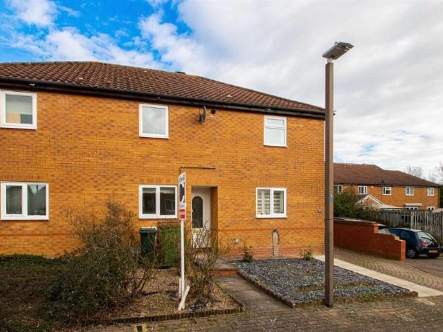 house for rent in Barnstaple Court, MK4 1HR