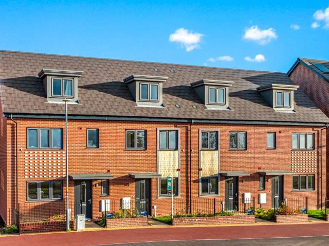 house for rent in Barrosa Way, Whitehouse, MK8