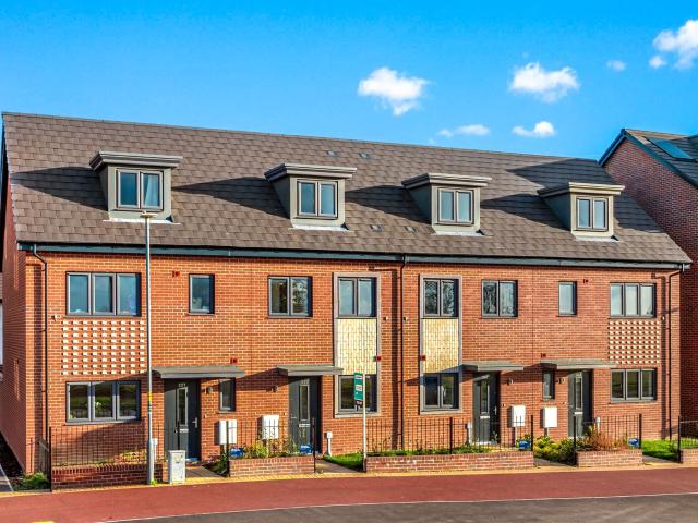 house for rent in Barrosa Way, MK8 1LN