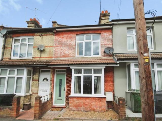 house for rent in Benskin Road, WD18 0HW