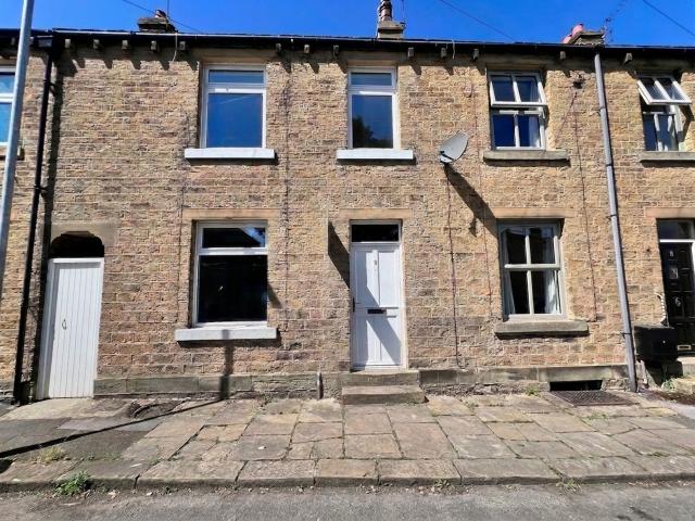 house for rent in Beaumont Street, HD4 7HD