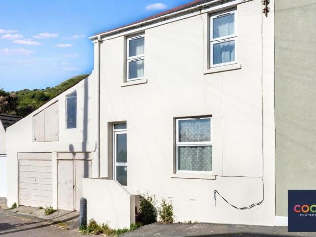 house for rent in Belle Vue Terrace, DT5 1LD