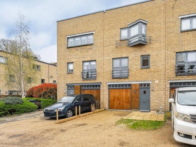 house for rent in Bertram Way, NR1 1EU