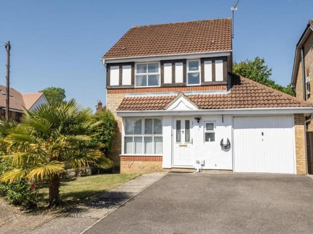 house for rent in Berry Hill, HA7 4XS