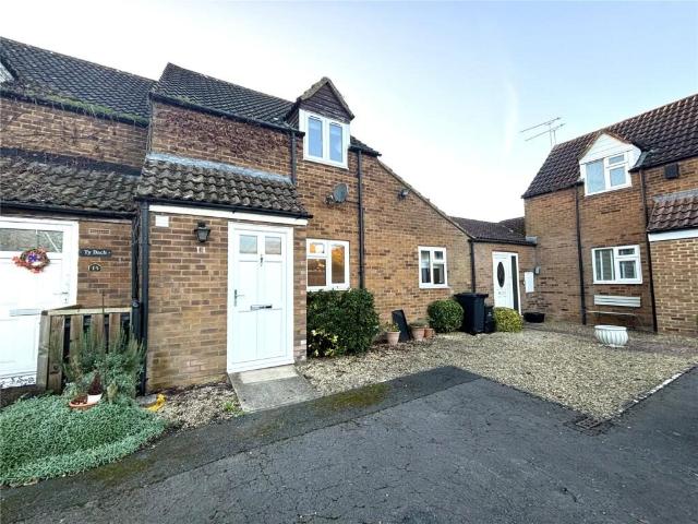 house for rent in Beverstone Close, GL7 5XT