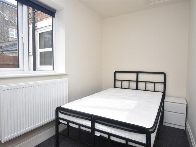 house for rent in Bootham Crescent, YO30 7AH