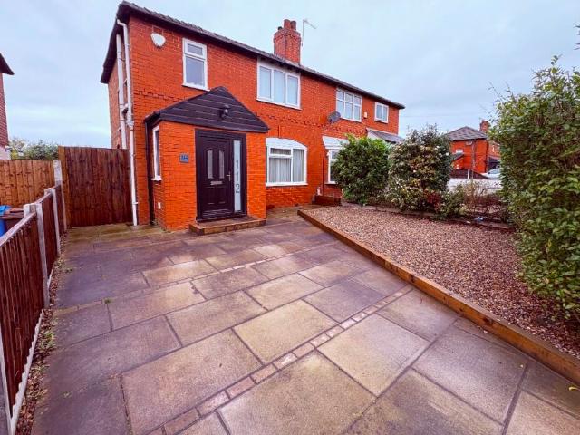 House for rent in Bolton Road, Swinton, Manchester united kingdom