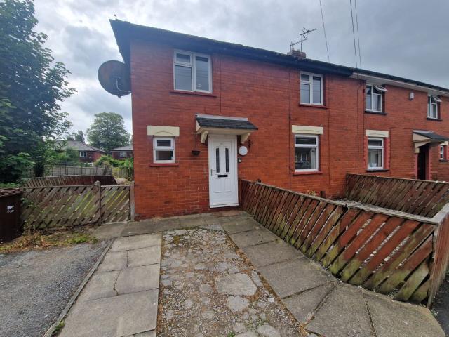 house for rent in Borough Avenue, Radcliffe, Manchester, M26 2QG