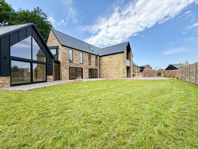house for rent in Boyne Colliery House, Sleetburn Lane, Durham, DH7