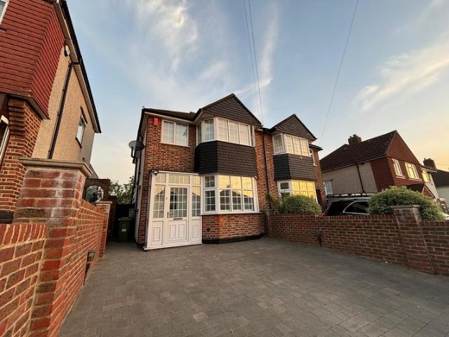 house for rent in Brockman Rise, Bromley, Kent, BR1 5RB